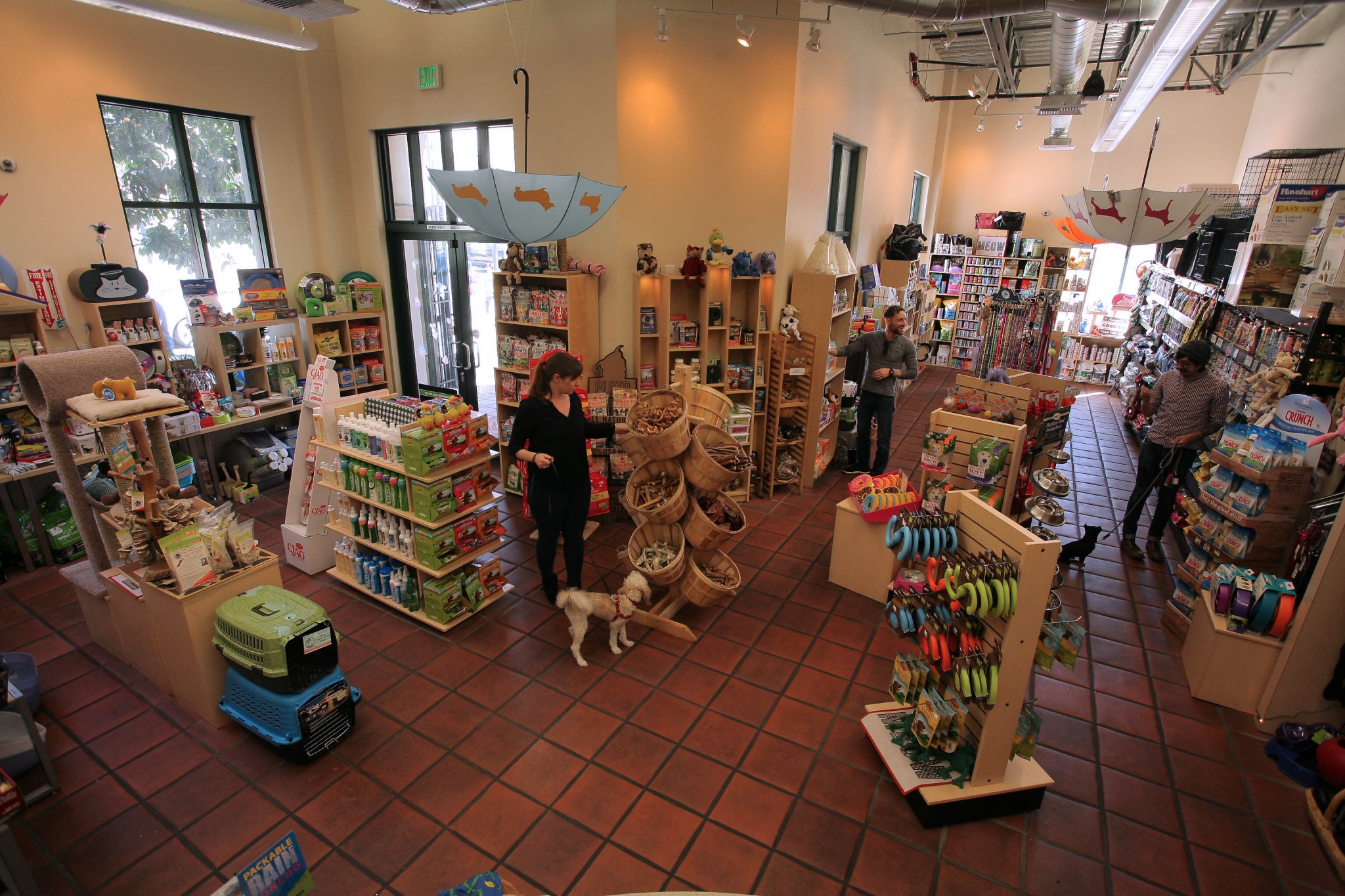Pet Supply Store - Pasadena Humane